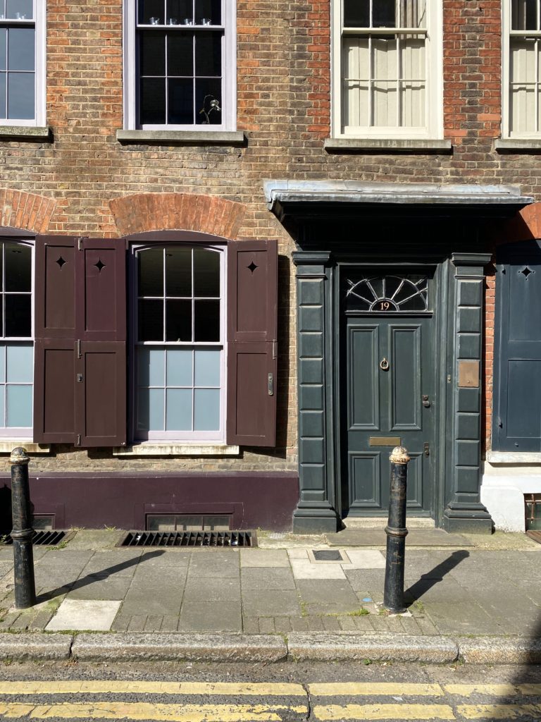 A little walk around Spitalfields' most beautiful streets - The deVOL ...