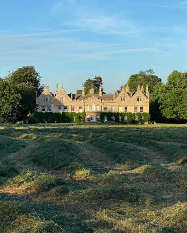 For The Love Of Kitchens - A Kitchen Fit For A Castle - The deVOL ...