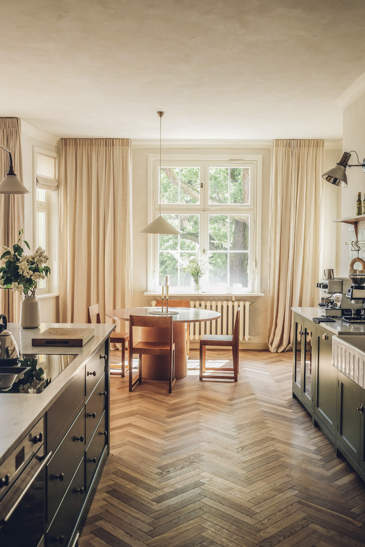 Designing The St Oak Apartment Kitchen - The deVOL Journal - deVOL Kitchens