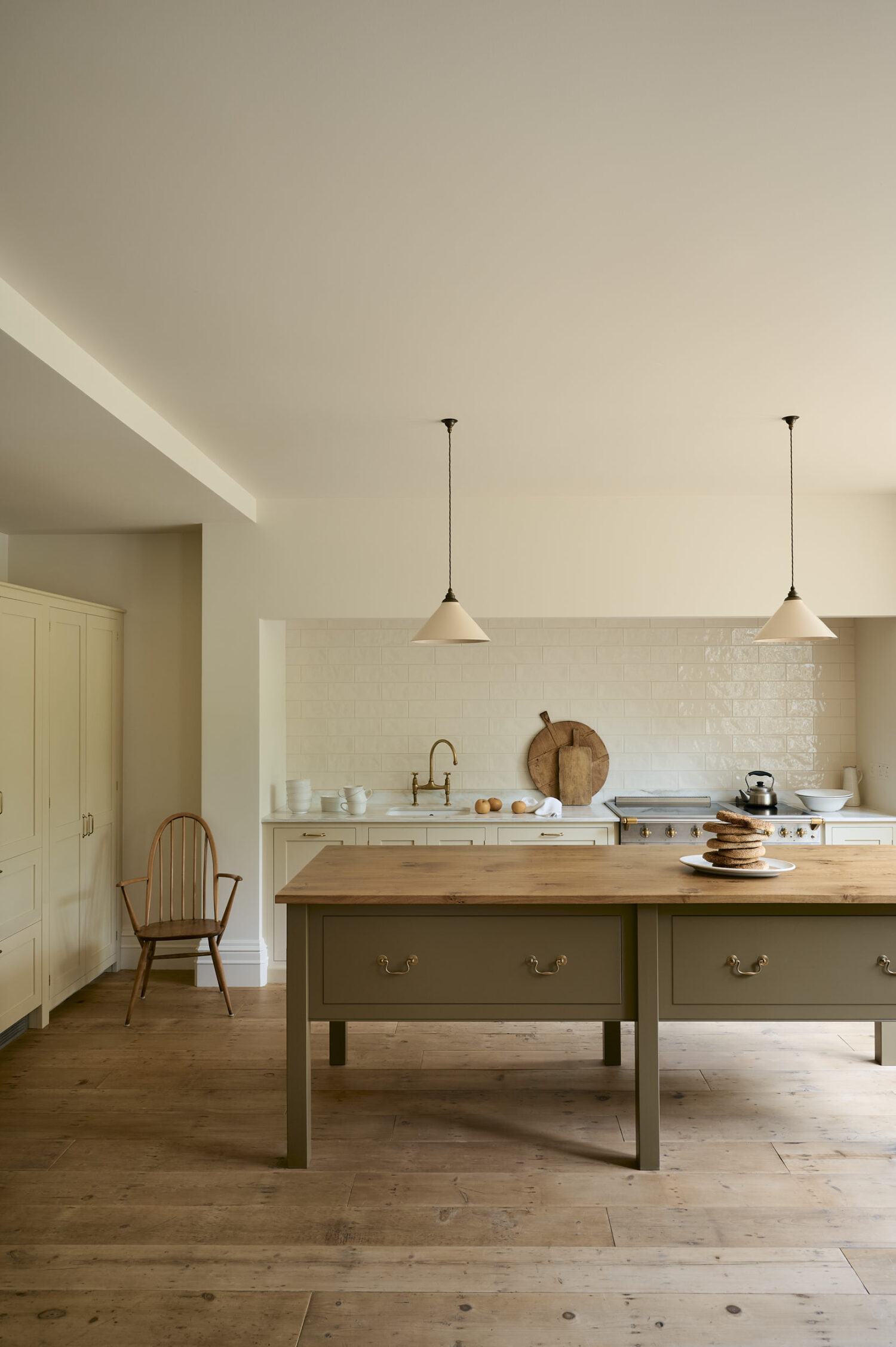 Do I need a kitchen island? - The deVOL Journal - deVOL Kitchens